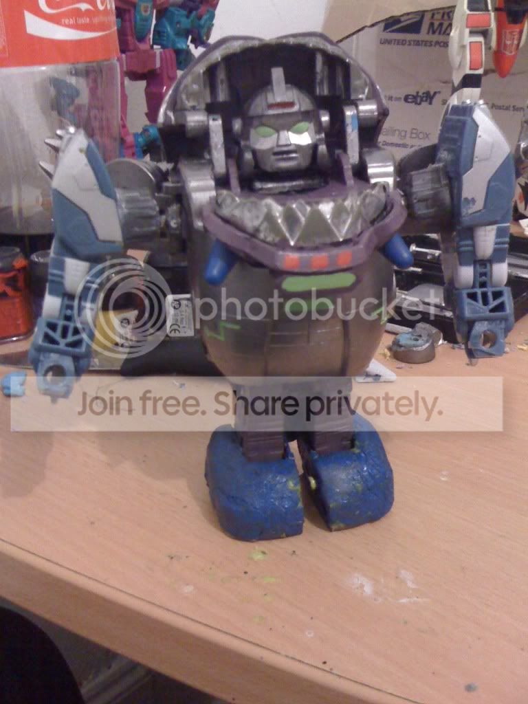 Heavy/Scratch: - WIP Articulated Sharkticon | Page 2 | TFW2005 - The ...