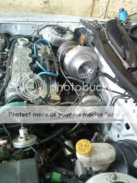 Tsuru Twin Turbo SRT4 , una locura de motor